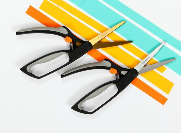 A Handy Guide to the Best Scissors for Sewing - Sew Modern Bags