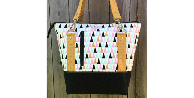 Classic Carryall Handbag and Tote sewing pattern - Sew Modern Bags