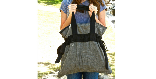 It's A Cinch Bag FREE sewing pattern & tutorial - Sew Modern Bags