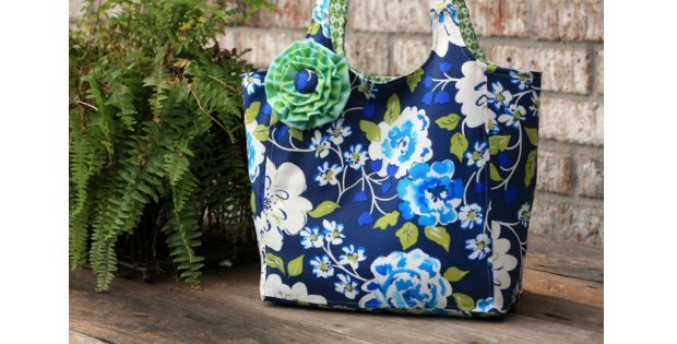 Ava Rose Tote Bag Sewing Pattern - Sew Modern Bags