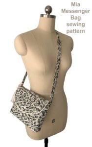 Mia Messenger Bag sewing pattern - Sew Modern Bags