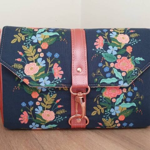 The Lauren Bag FREE sewing pattern - Sew Modern Bags