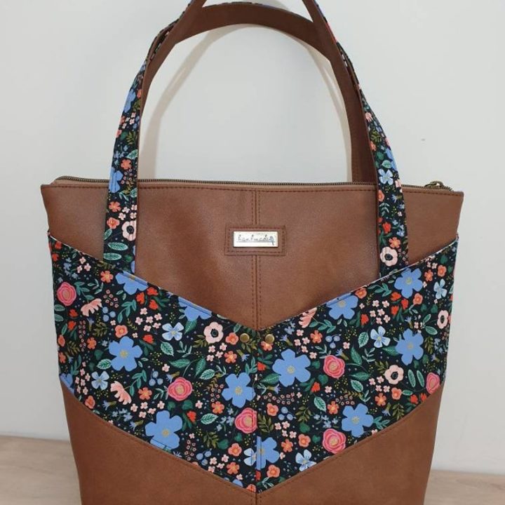 Lined Canvas Tote Bag - free pattern - Sew Modern Bags