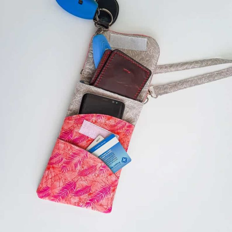 Mobile Phone Pouch sewing pattern - Sew Modern Bags